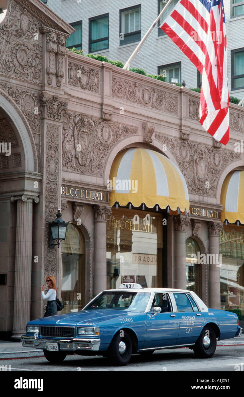 Cab in front of hotel / Los Angeles Stock Photo - Alamy