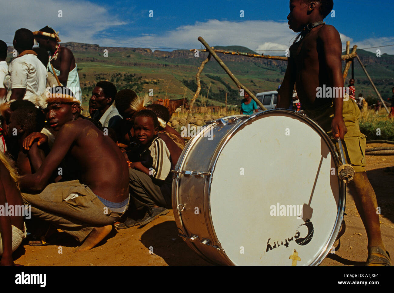 Zulu drum hi-res stock photography and images - Alamy