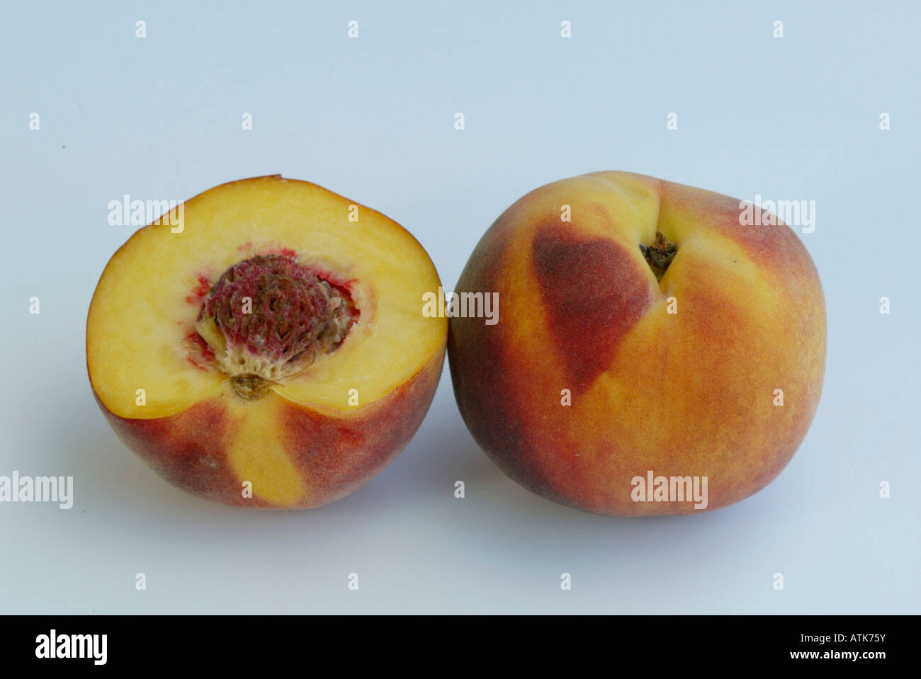 Pfirsich hi-res stock photography and images - Alamy