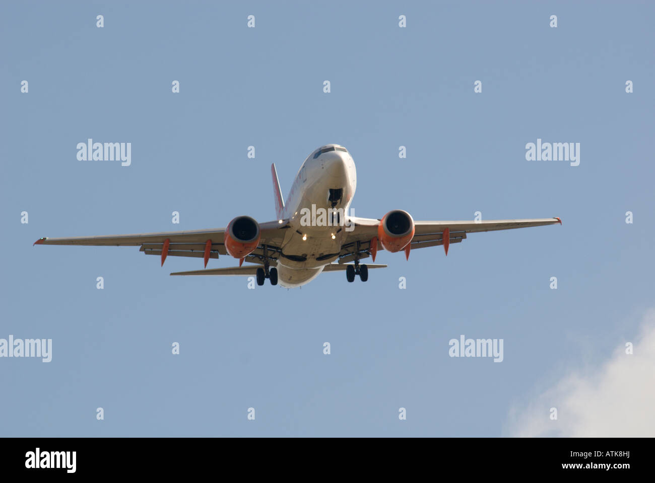 Boeing 737 Final Approach High Resolution Stock Photography and Images ...