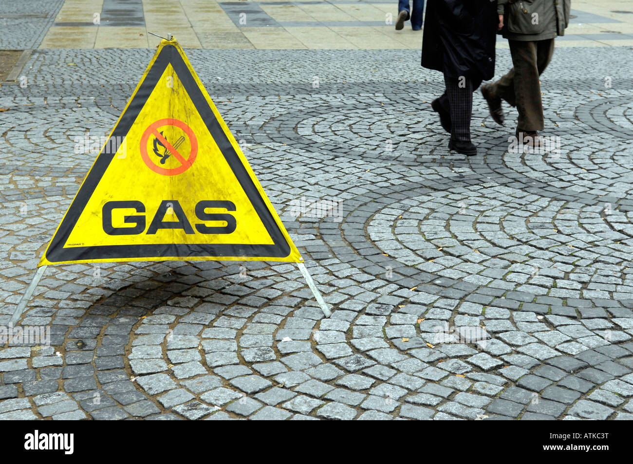 gas sign yellow warning triangle berlin germany pollution poison ...