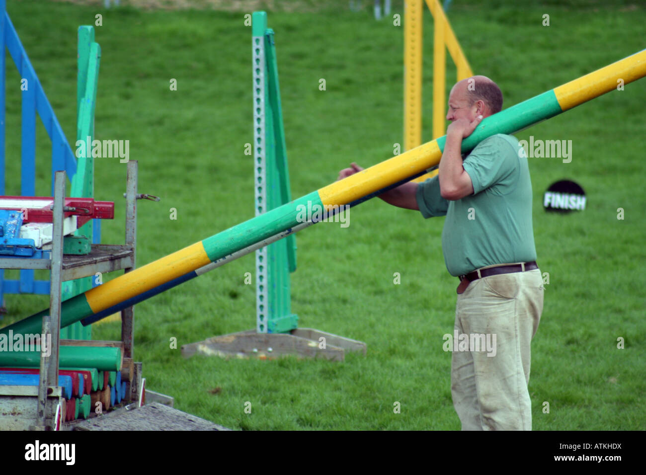 Jumping poles hi-res stock photography and images - Alamy