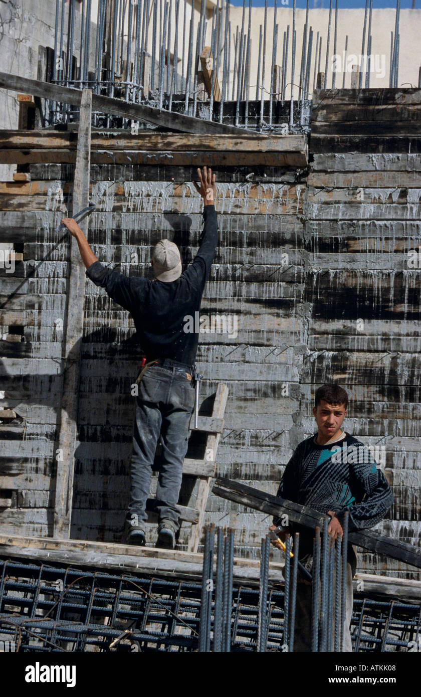 Palestinian labourers hi-res stock photography and images - Alamy