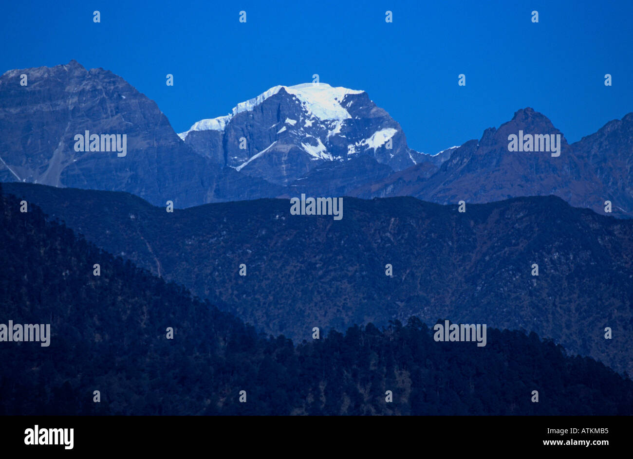 Snow-capped mountain ranges, Bhutan Stock Photo - Alamy