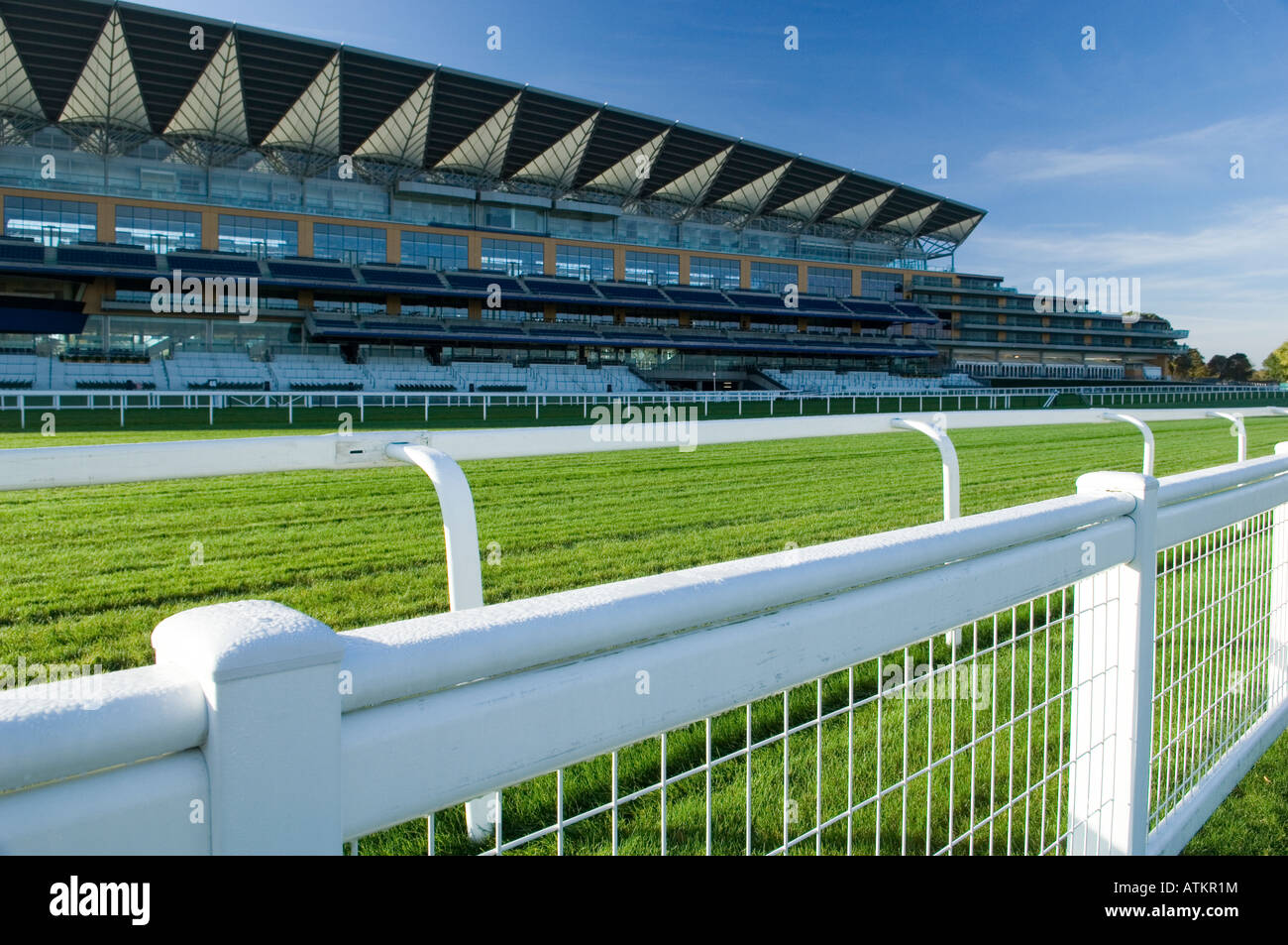 Racing stadium hi-res stock photography and images - Alamy