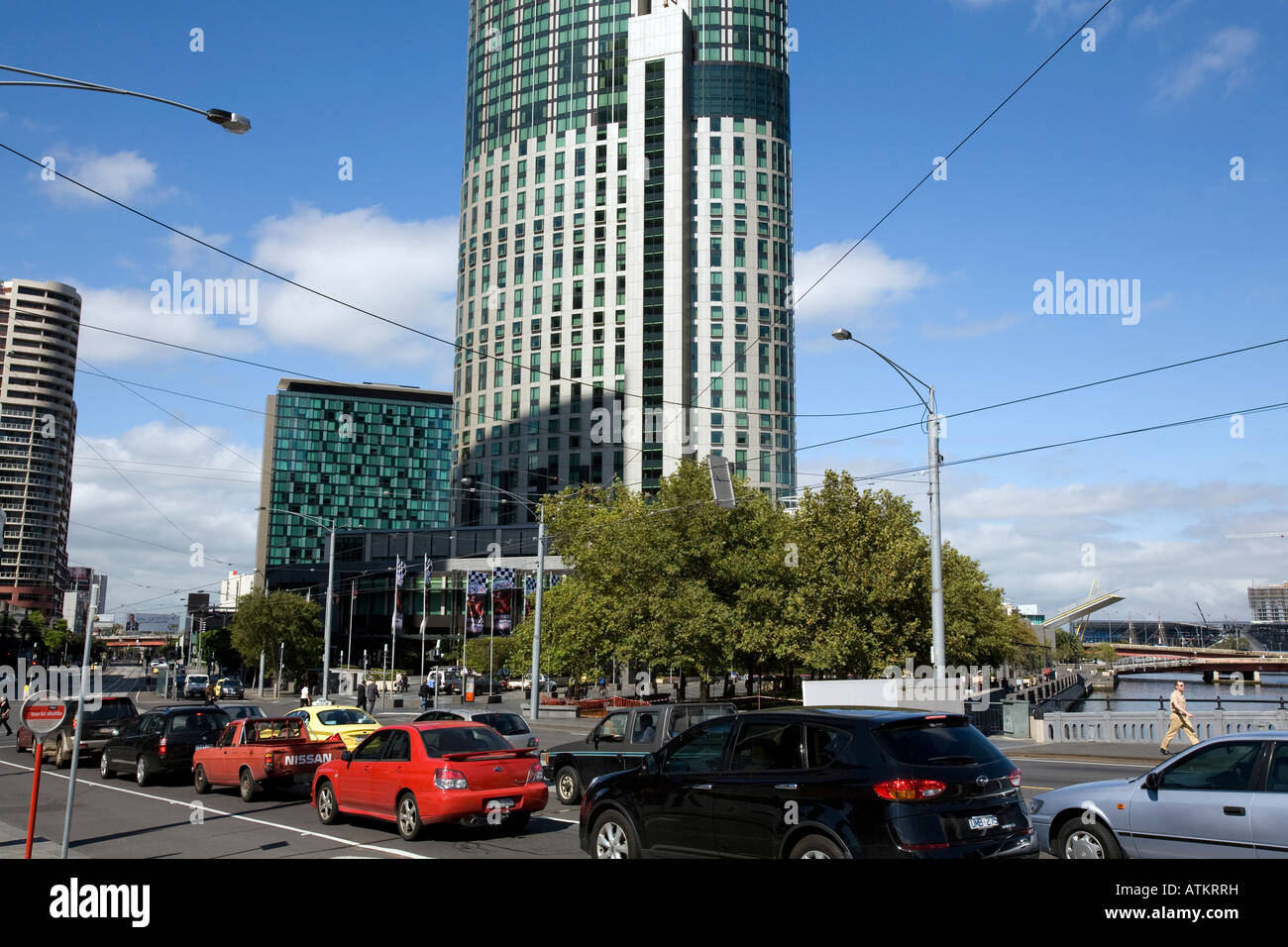 motor cars crossing Queens Bridge adjacent to the crown promenade ...