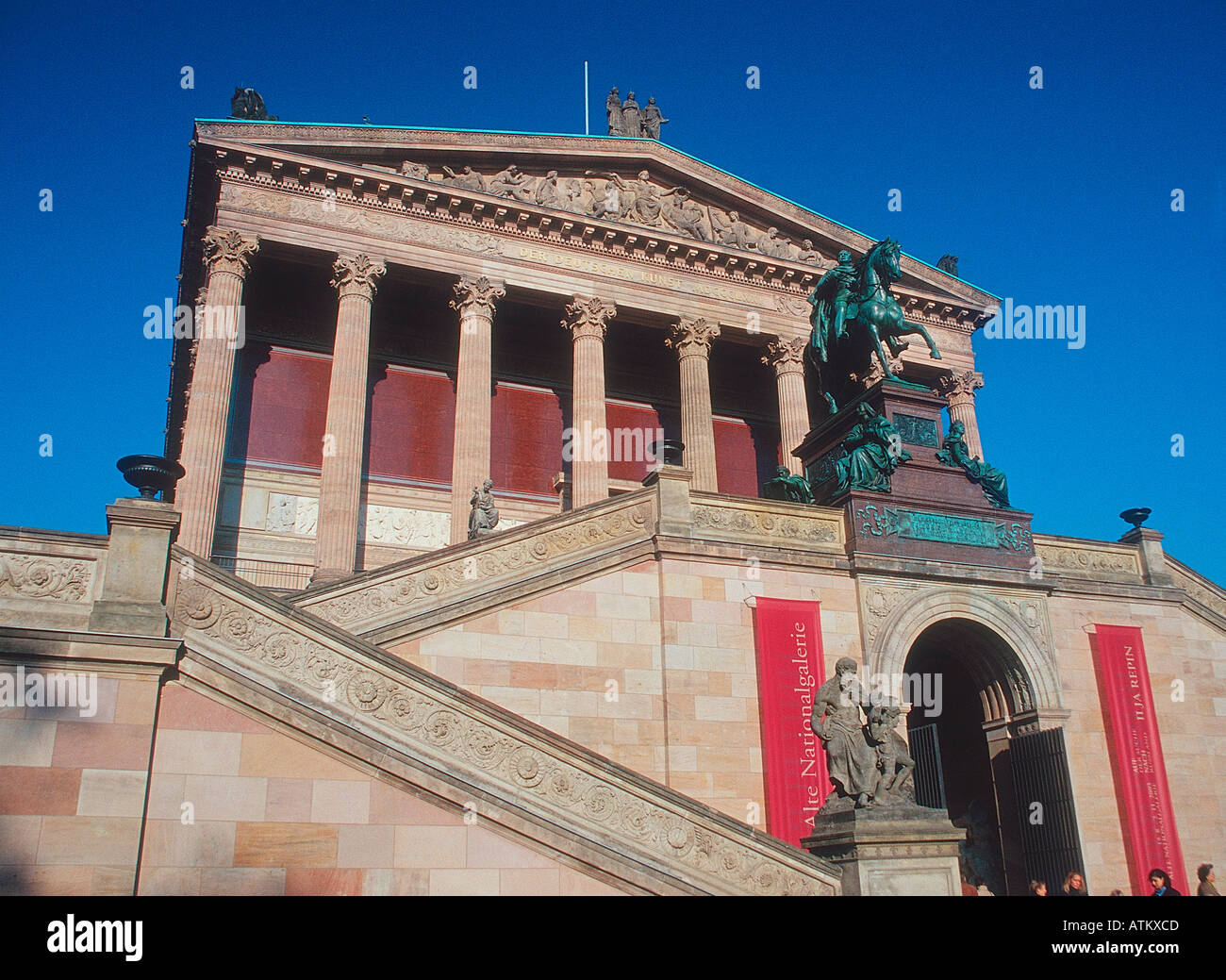 Old national gallery the museum island berlin germany architekt hi-res ...