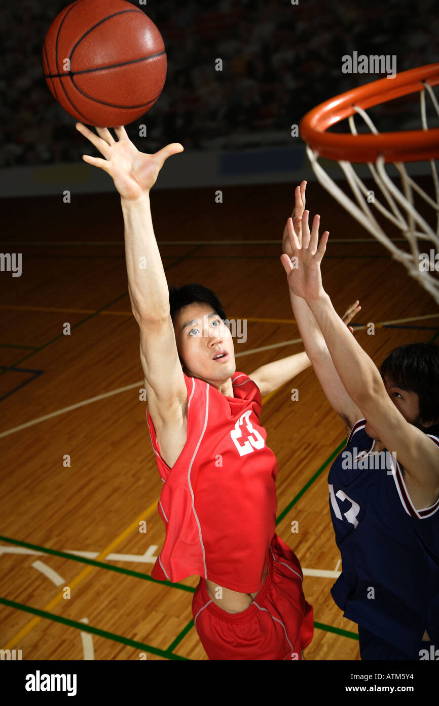 Two guys playing basketball hi-res stock photography and images - Alamy