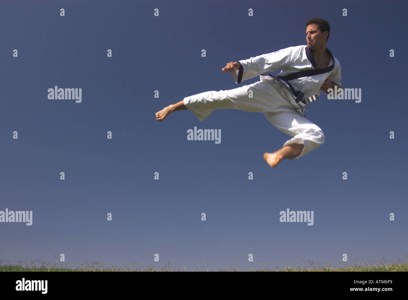 Children karate kick hi-res stock photography and images - Alamy