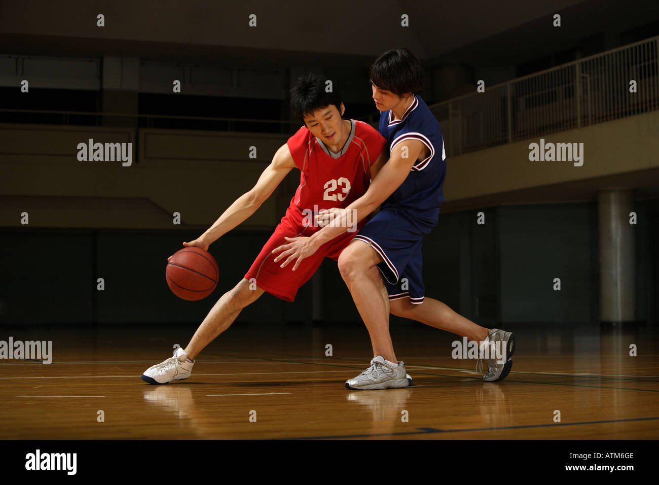 Japanese man basketball hi-res stock photography and images - Alamy