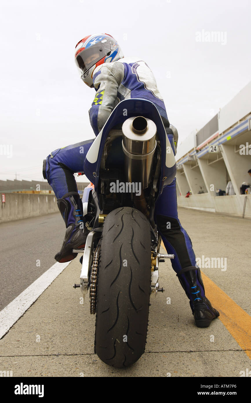 Motorbike racing pit stop hi-res stock photography and images - Alamy