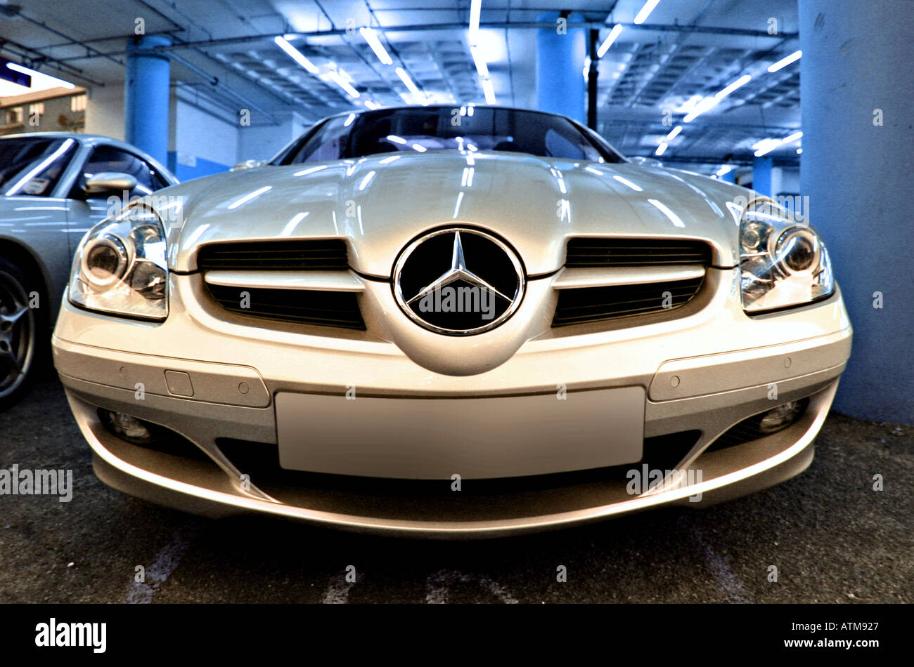 Mercedes Benz SLK sports coupe Stock Photo - Alamy