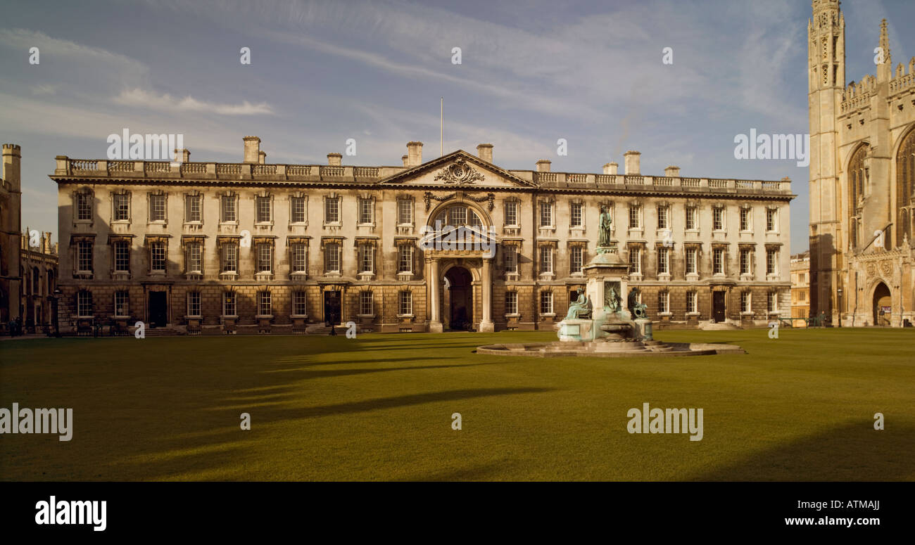 Kings college gibbs building hi-res stock photography and images - Alamy