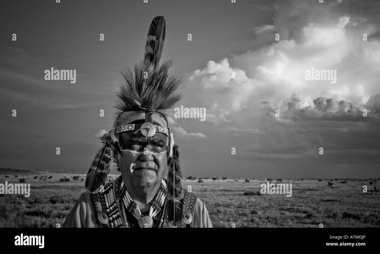 Dress indian Black and White Stock Photos & Images - Alamy