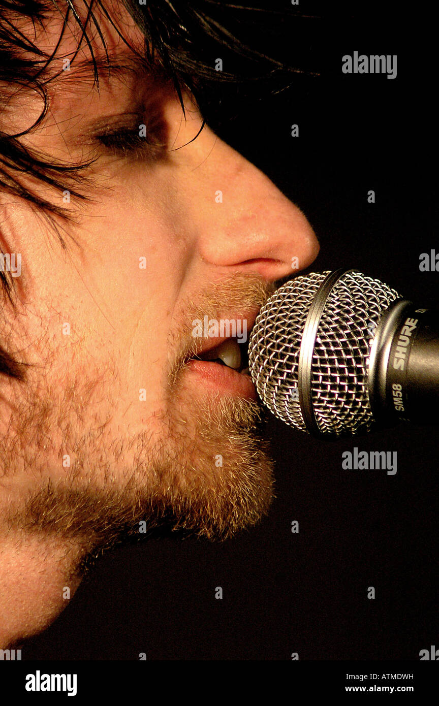 pic martin phelps 01 12 05 devizes lost alone steven battelle guitar ...