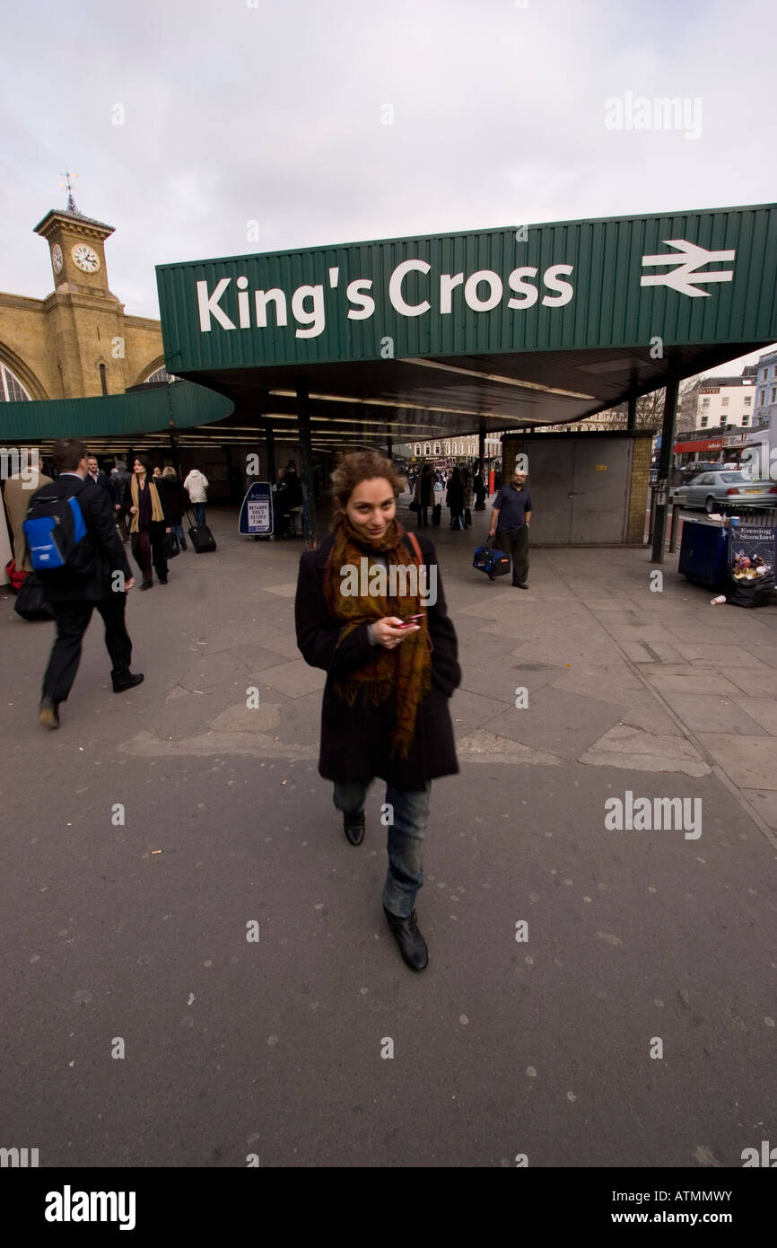 Exterior of kings cross station hi-res stock photography and images - Alamy