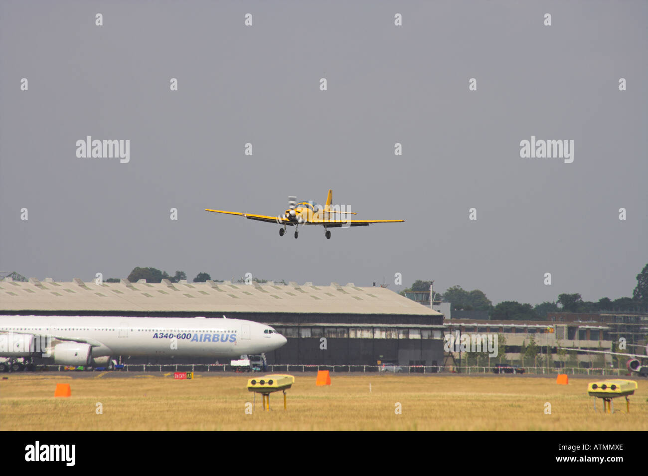 Slingsby t67 firefly hi-res stock photography and images - Alamy