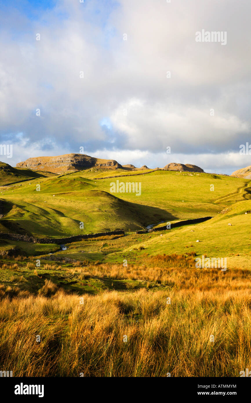 Yorkshire attermire scar hi-res stock photography and images - Alamy