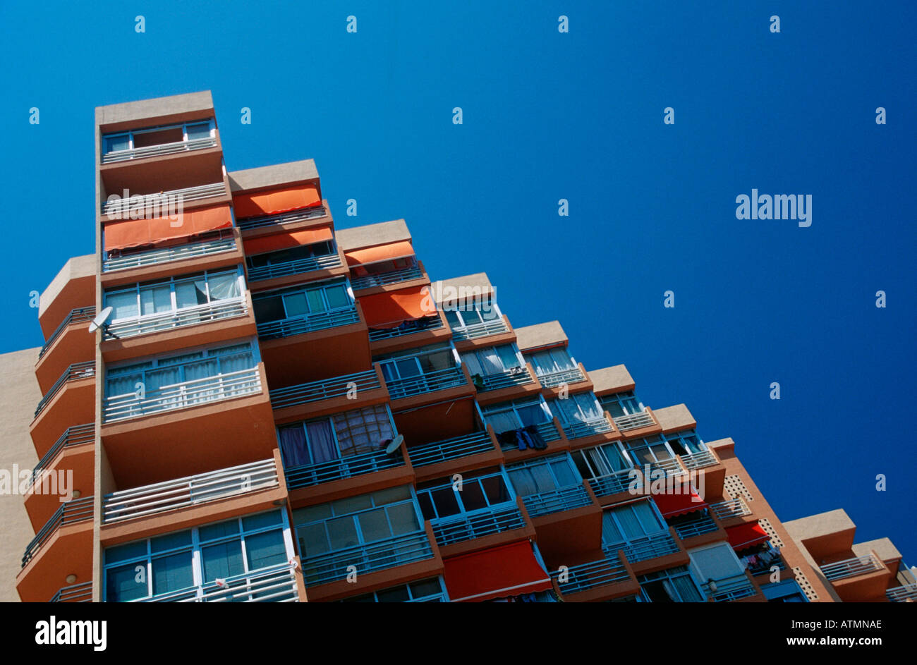 Appartement blocks hi-res stock photography and images - Alamy