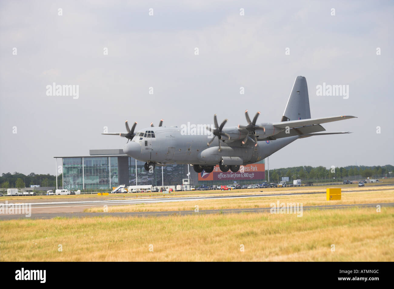 Raf c130j hercules hi-res stock photography and images - Alamy