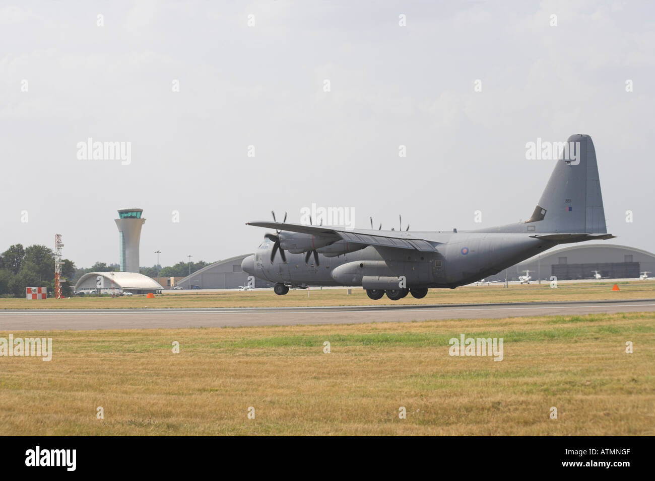Lockheed c130j hercules hi-res stock photography and images - Alamy