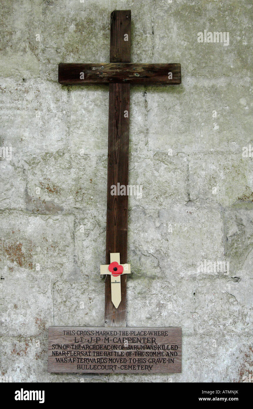 Wooden cross war hi-res stock photography and images - Alamy