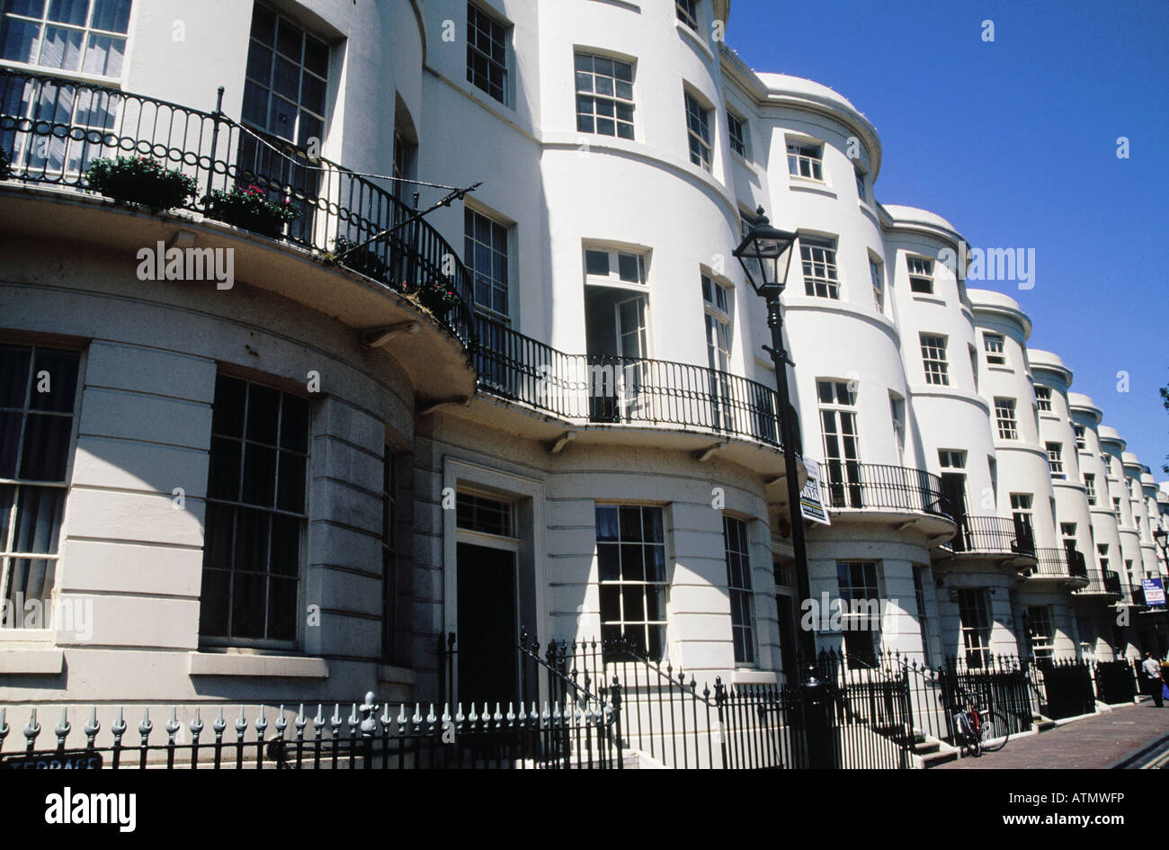 Liverpool terrace Row of Georgian houses Bow fronted Stock Photo - Alamy