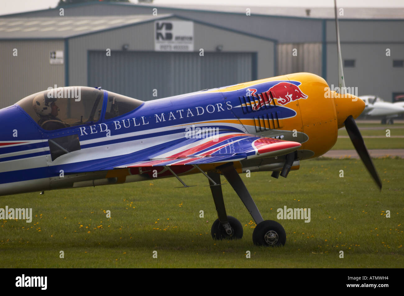 Red bull matador hi-res stock photography and images - Alamy