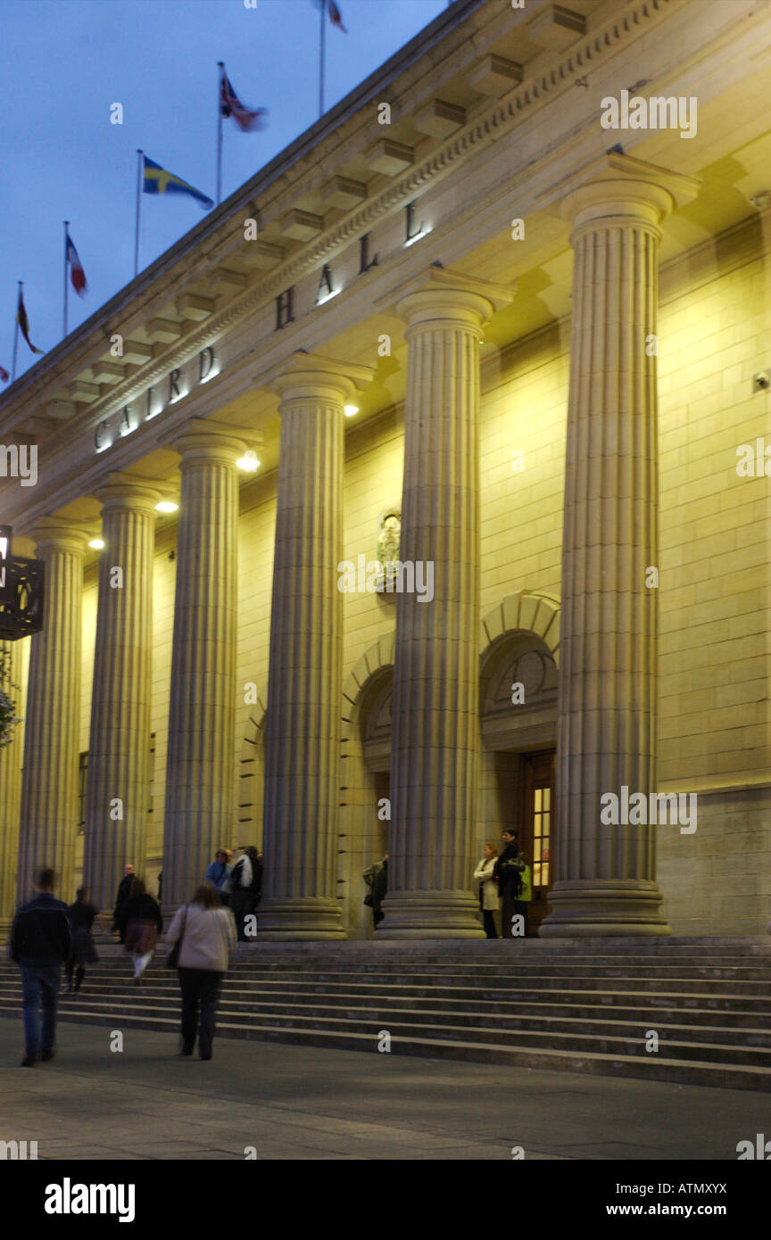 The Dundee Caird Hall at night Stock Photo - Alamy