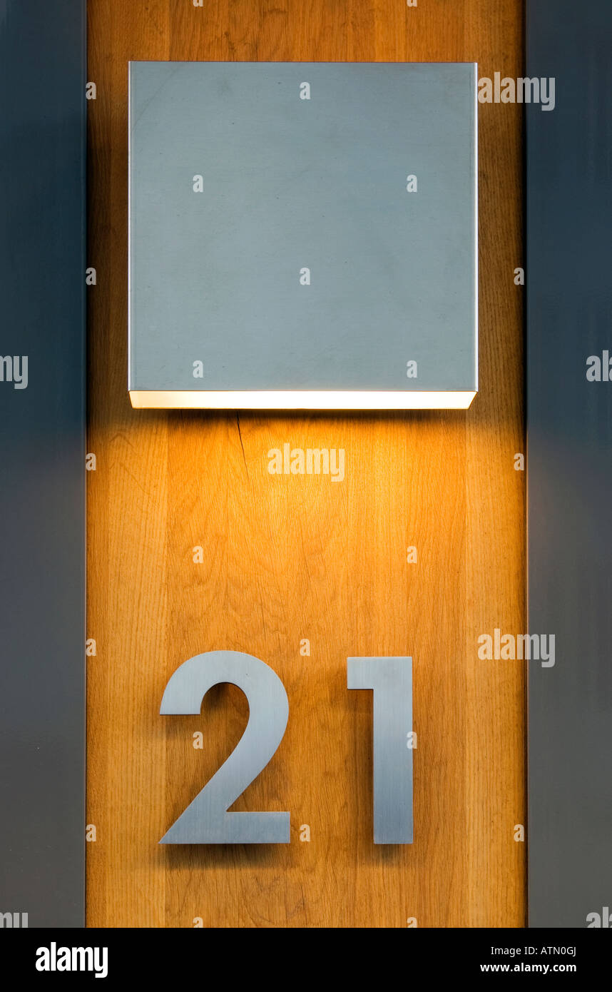 Number 21 hi-res stock photography and images - Alamy