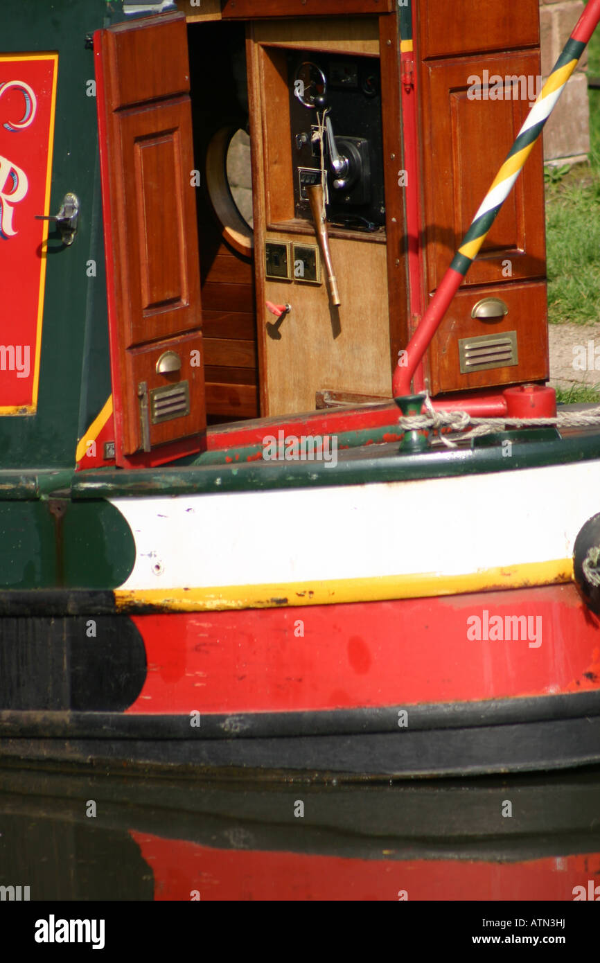 canal river narrow house boat entry hatch moored Stock Photo - Alamy