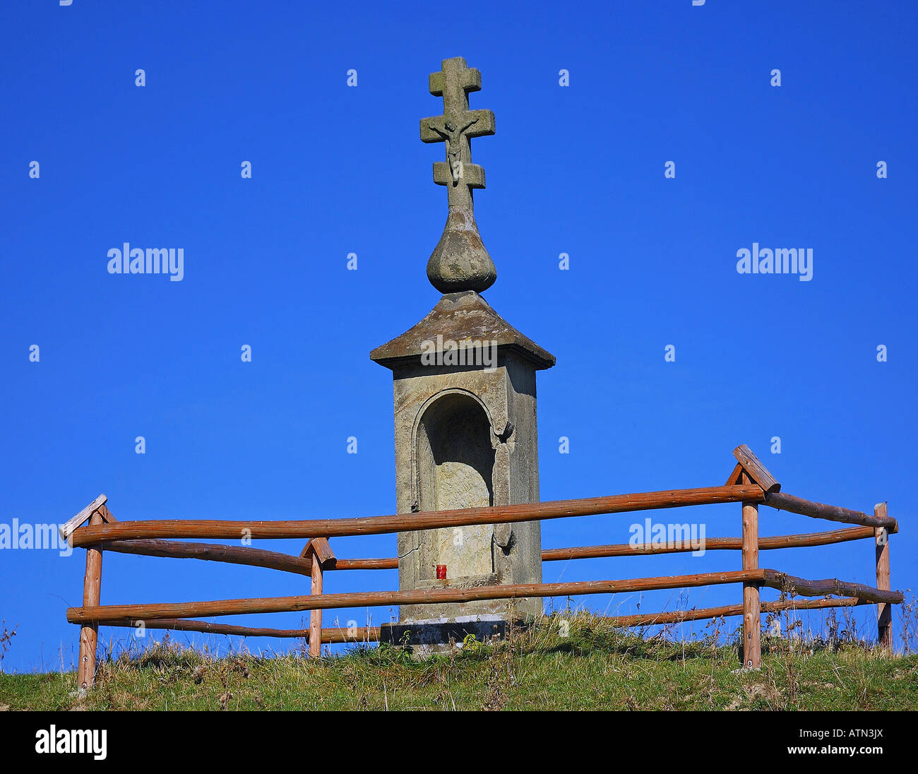 Country shrine hi-res stock photography and images - Alamy