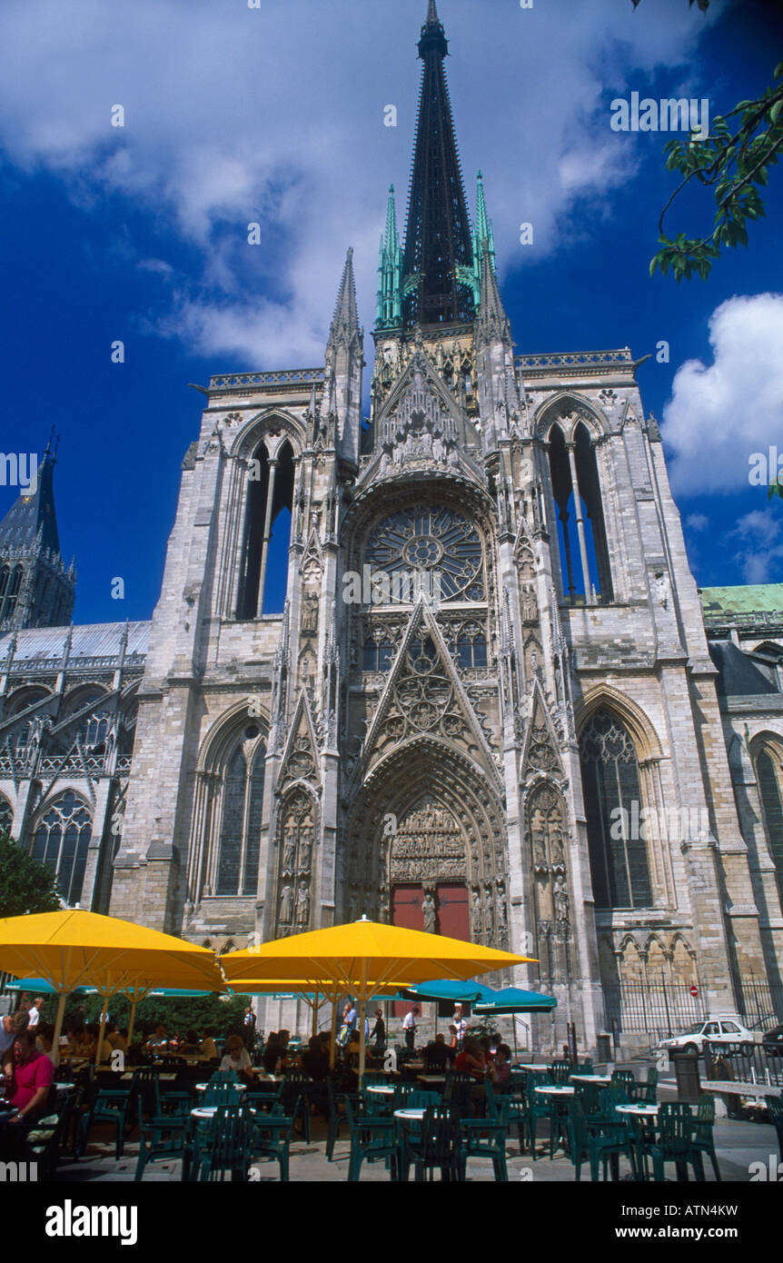 Street Cafe & Reims Cathedral Reims France Stock Photo - Alamy