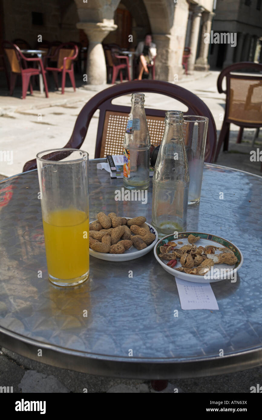 Fanta naranja hi-res stock photography and images - Alamy