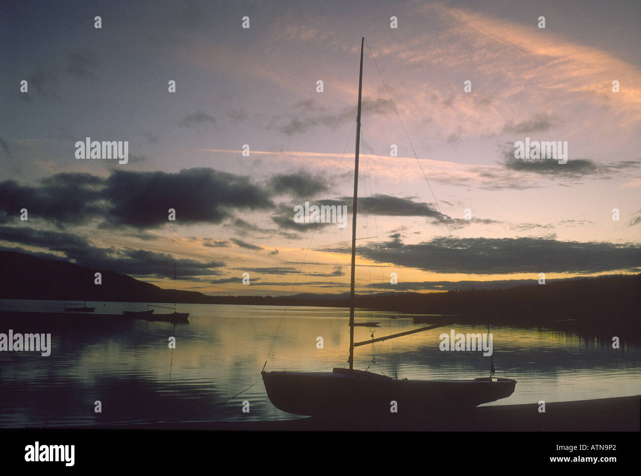 Loch insh sailing hi-res stock photography and images - Alamy