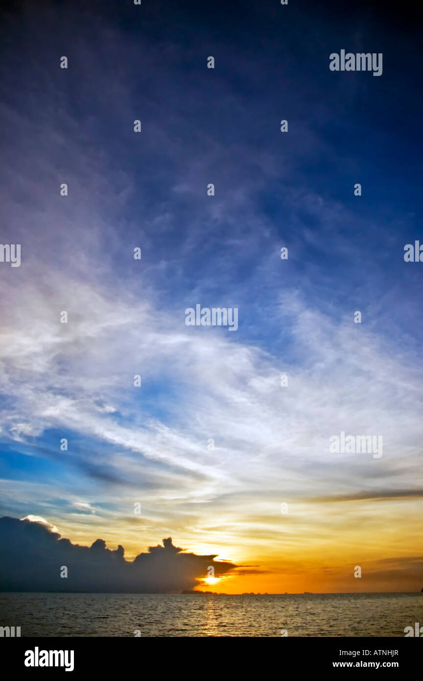 Sun sinking wonder Stock Photo - Alamy