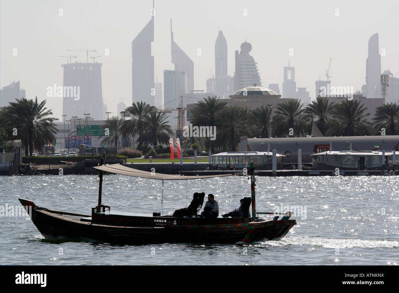 Abra crossing Dubai Creek Stock Photo - Alamy