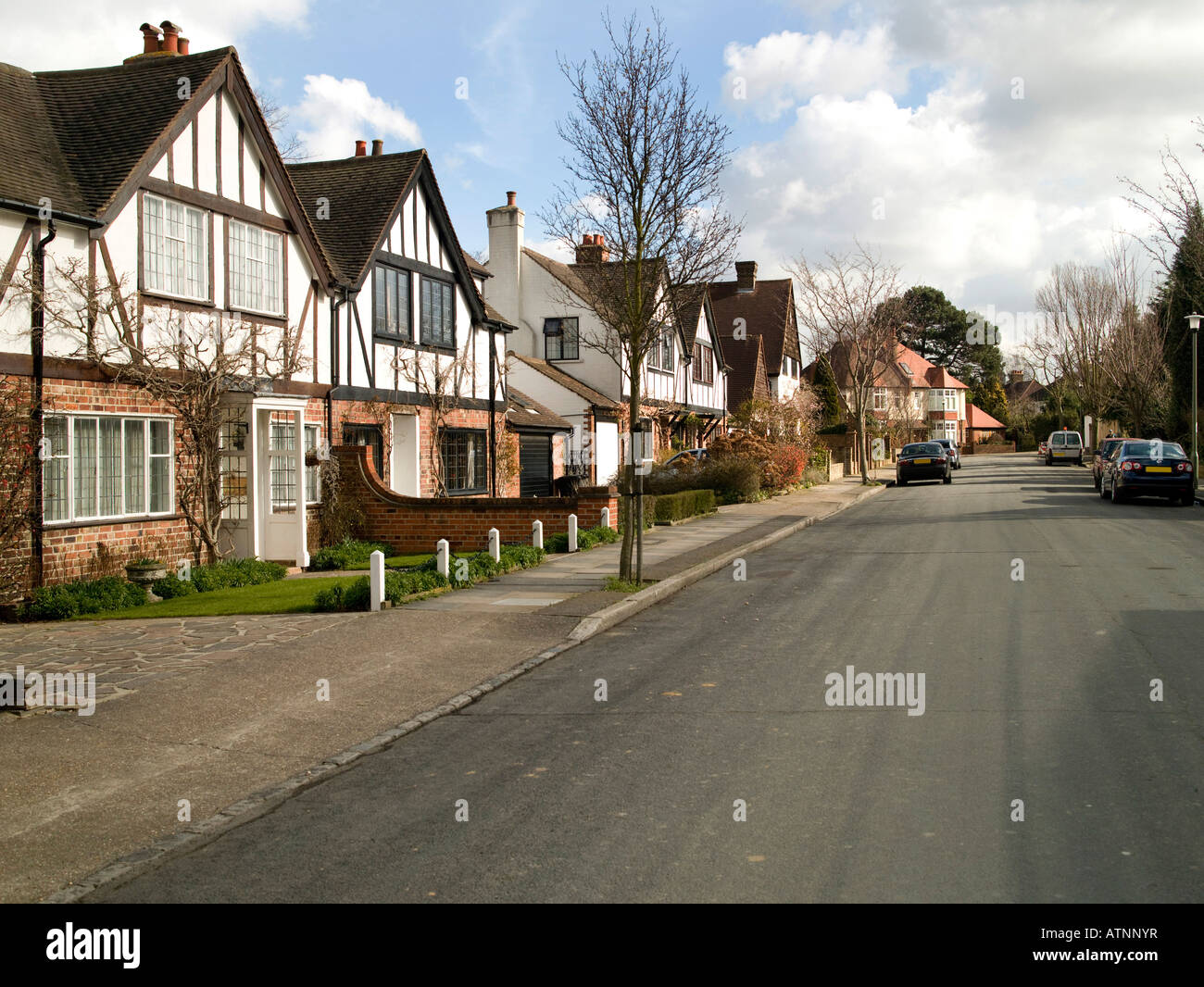 Typical suburban street hi-res stock photography and images - Alamy