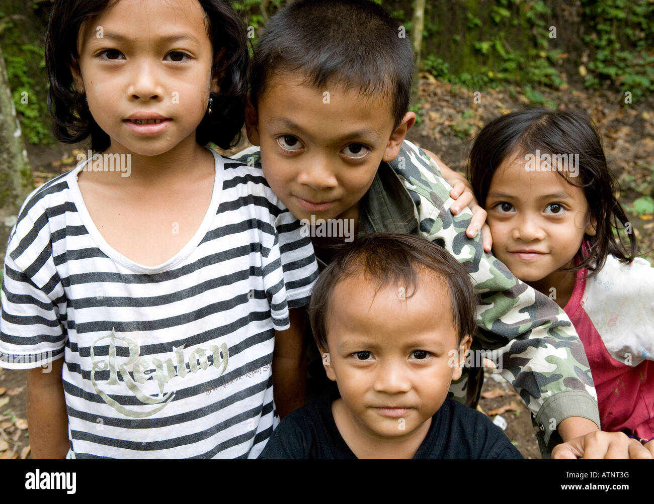 Smiling Balinese Family High Resolution Stock Photography and Images ...