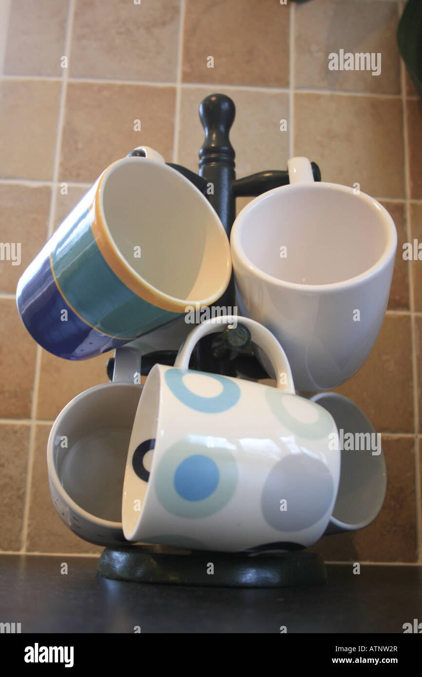 Mug rack hi-res stock photography and images - Alamy