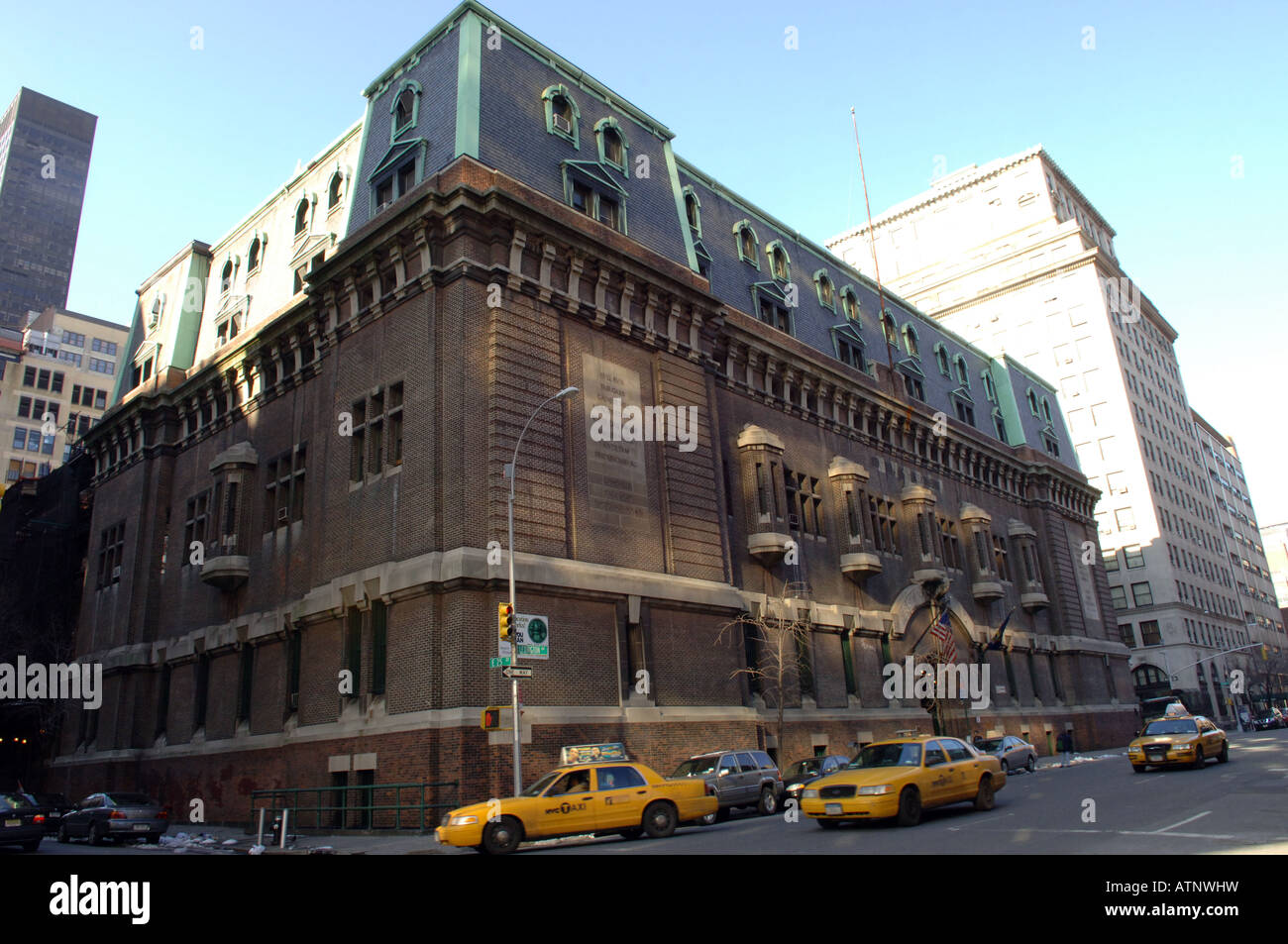 The 65th Regiment Armory of the New York National Guard on Lexington ...
