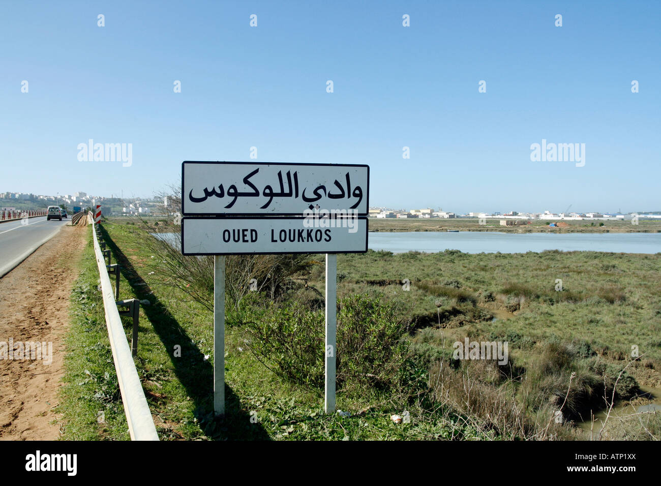 Oued river hi-res stock photography and images - Alamy