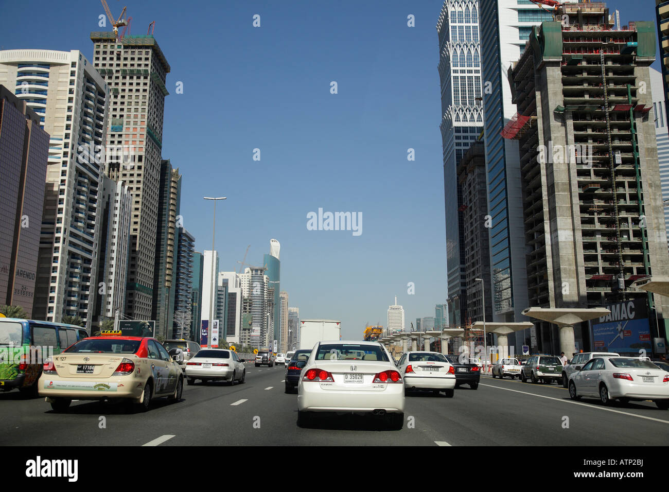 Traffic on Sheikh Zayed Road Dubai 5 Stock Photo - Alamy