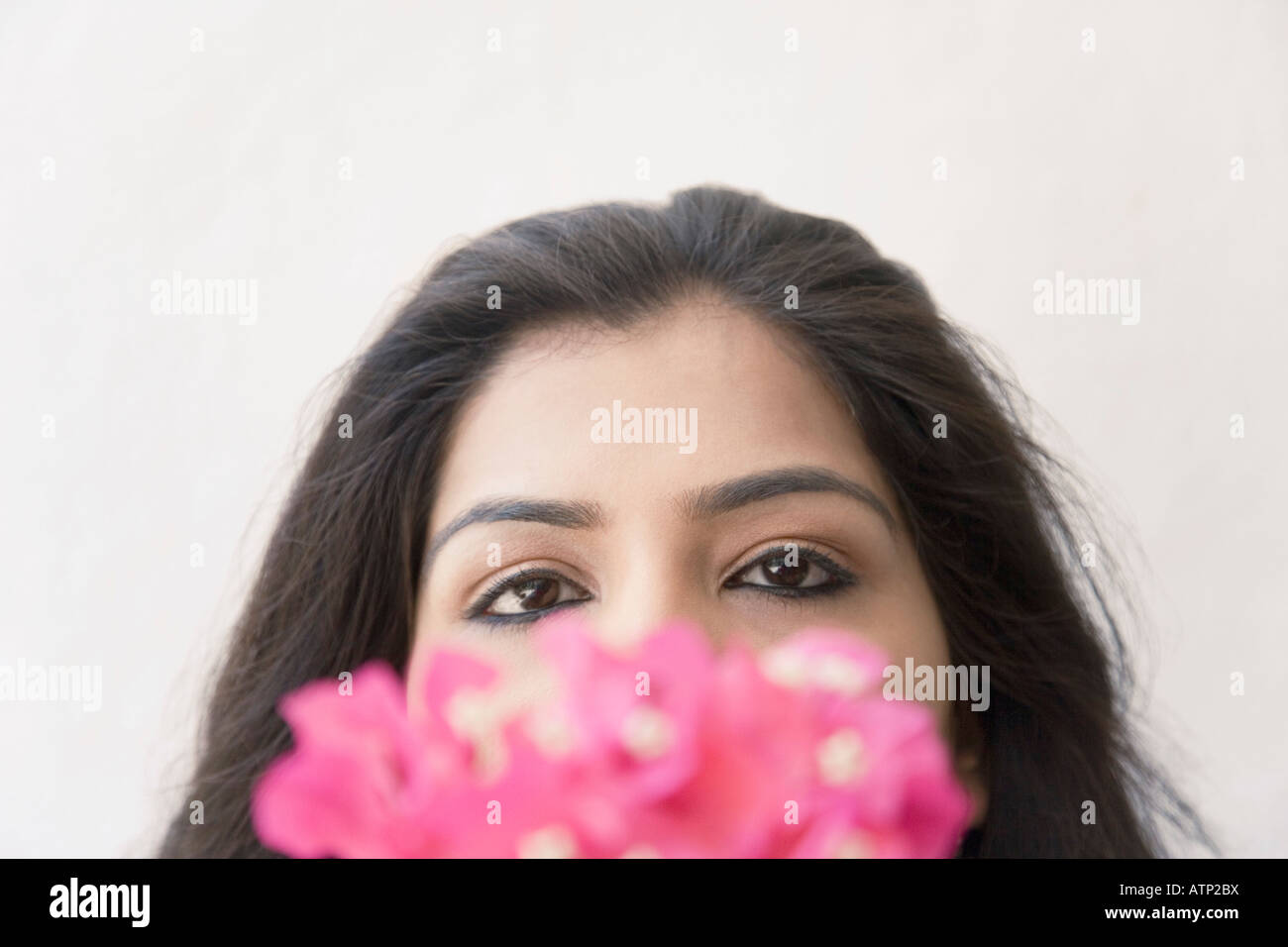 Black woman face front view studio hi-res stock photography and images ...