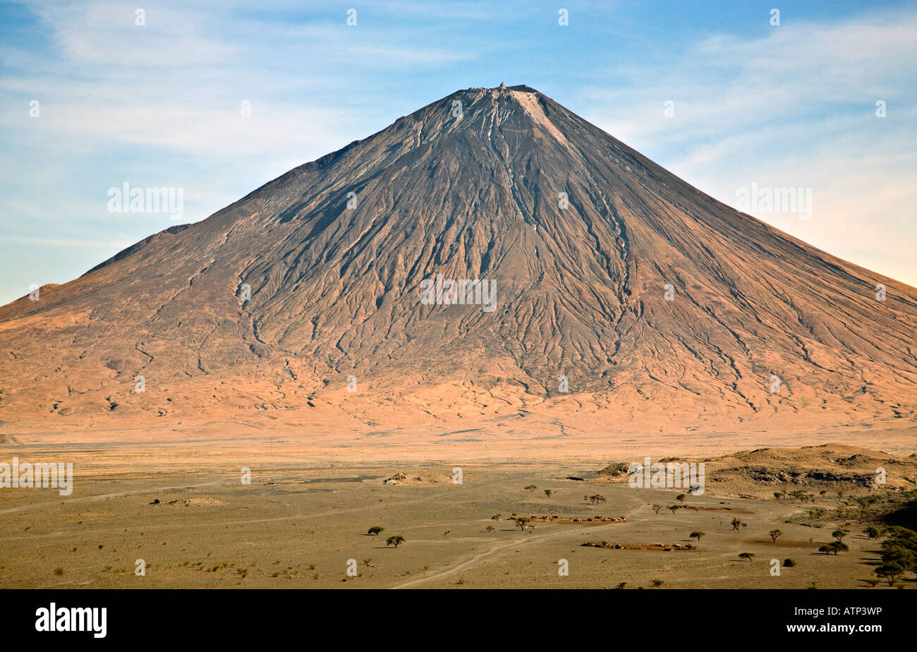 Ol' Doinyo Lengai volcano (Mountain of God), Tanzania, Africa Stock ...