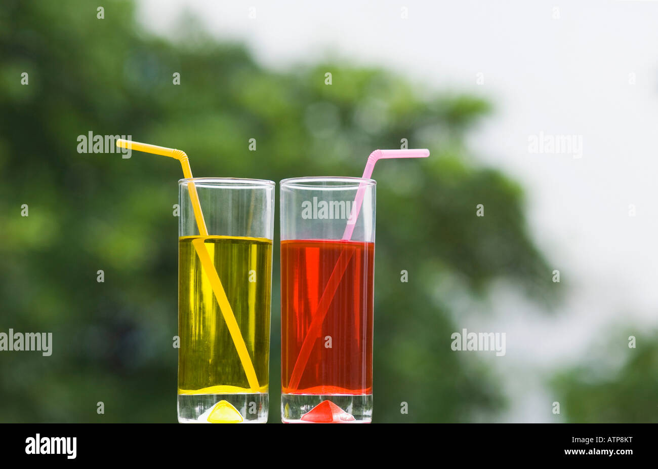 Two mocktail glasses hi-res stock photography and images - Alamy