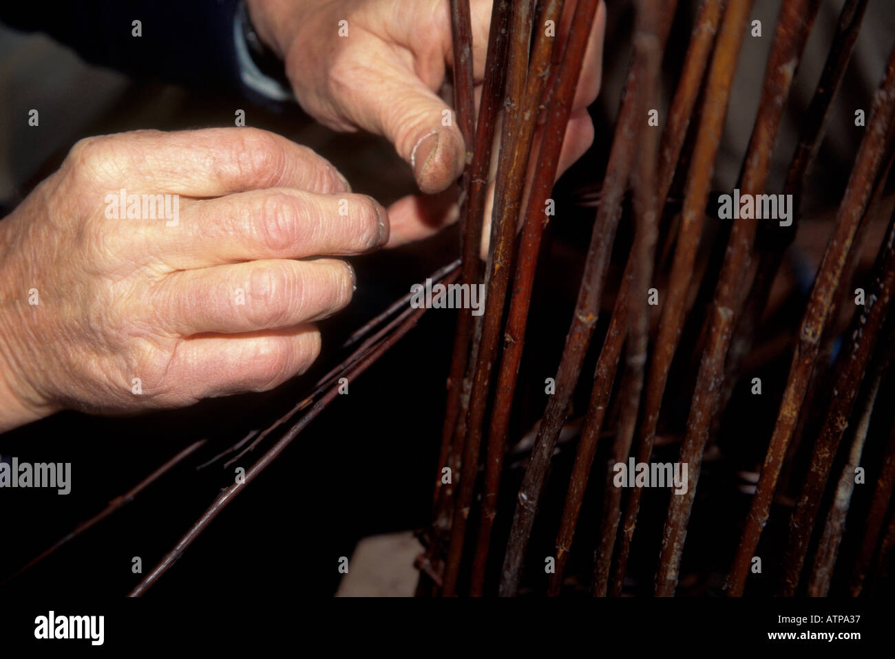 Mike Wilson making traditional hand made Eel trap's from Willow at ...