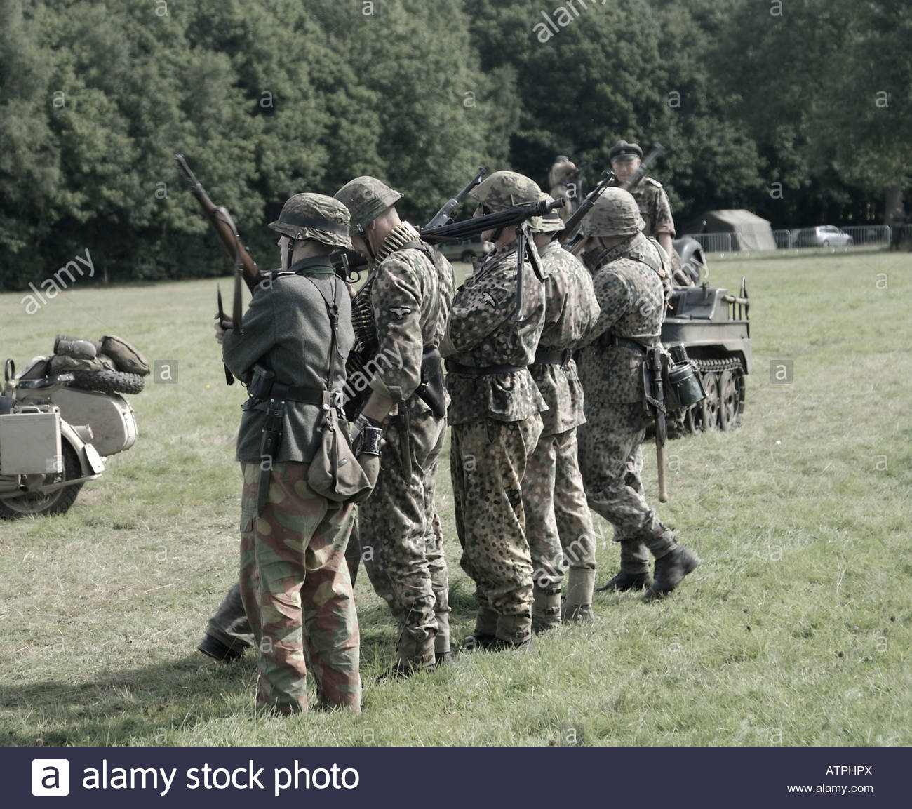 German Soldiers Ww2 Stock Photos & German Soldiers Ww2 Stock Images - Alamy