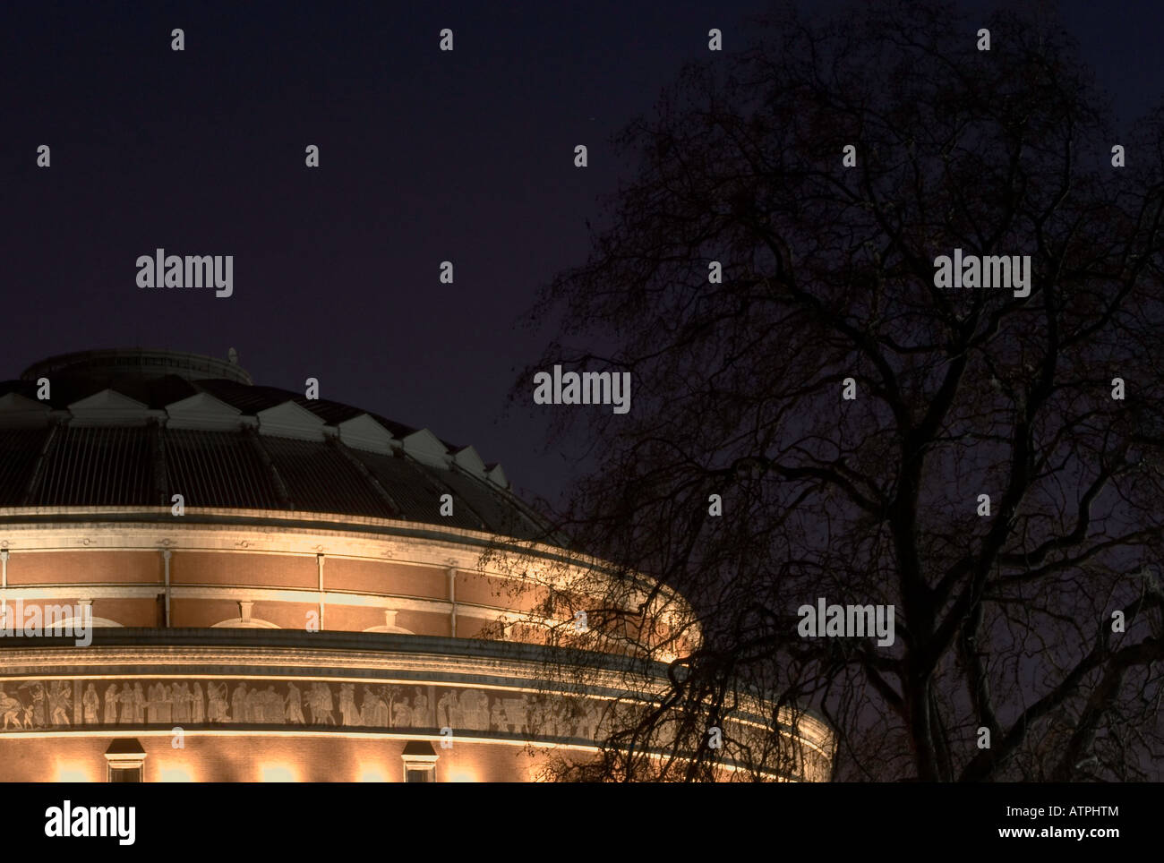 Royal Albert Hall at night Stock Photo - Alamy