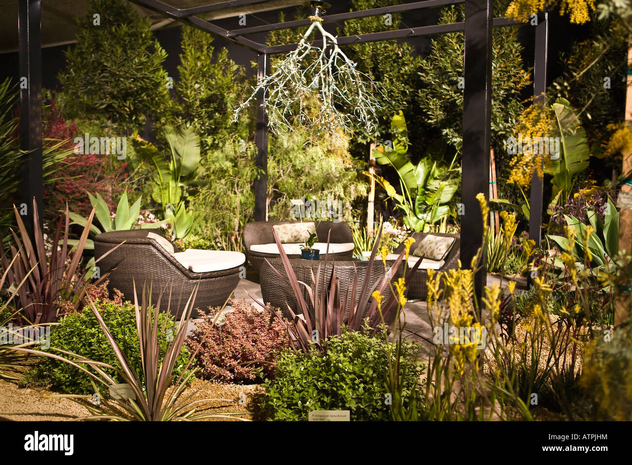 Home & Garden Show landscape Stock Photo - Alamy